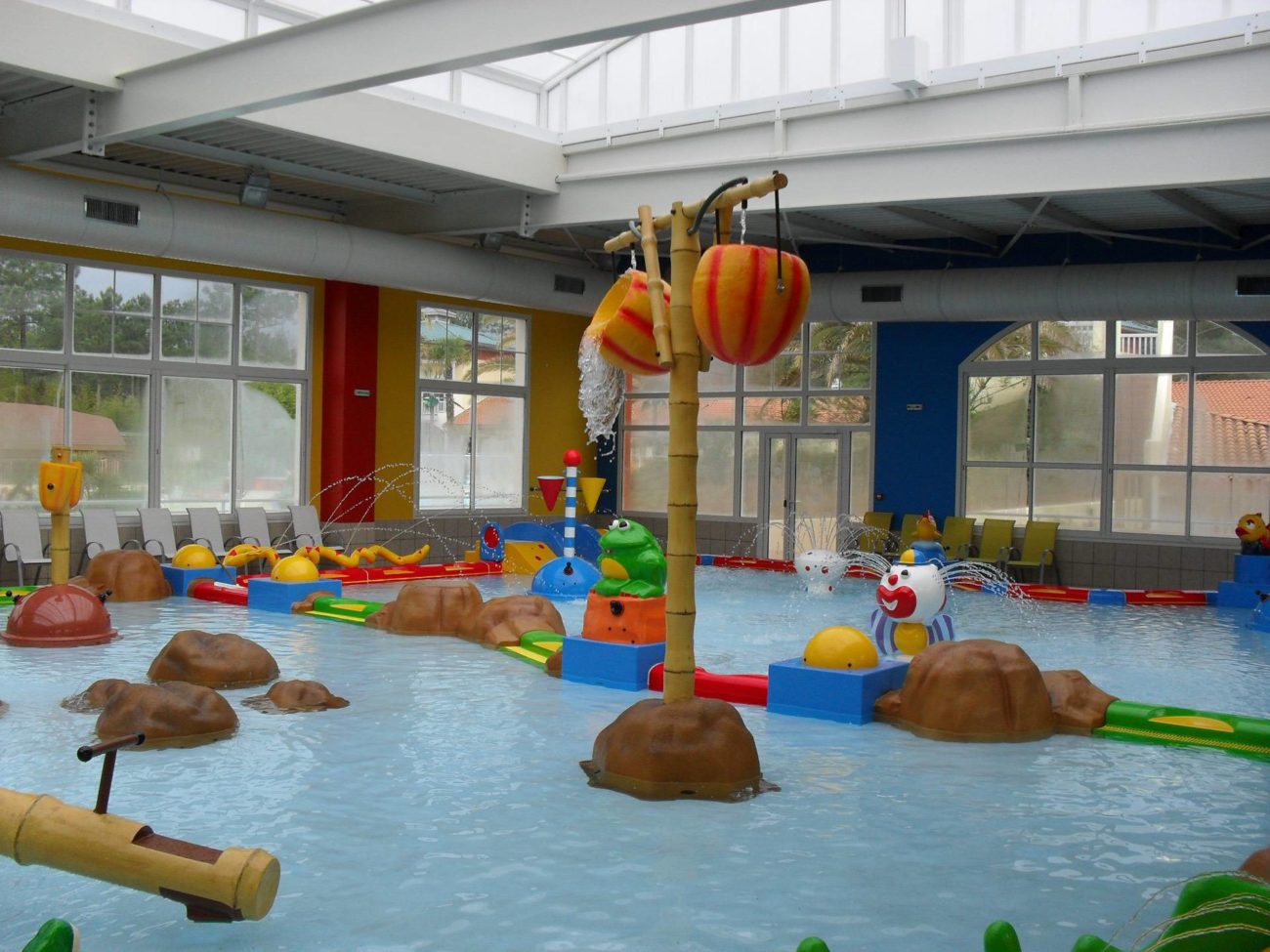 Conception d'une pataugeoire interactive pour tout-petits