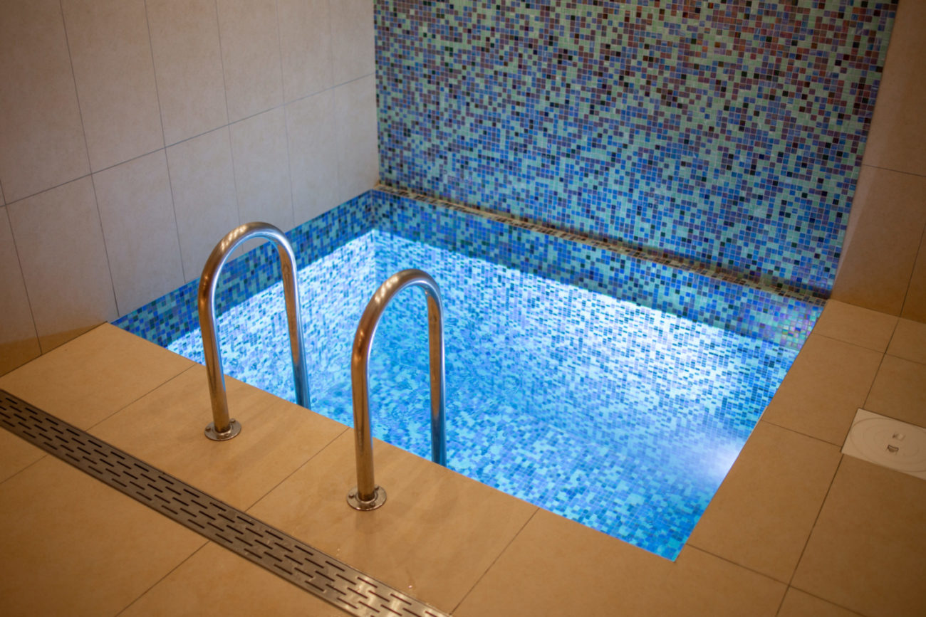 Bain Froid : Bienfaits de l'Eau de Neige | Nicollier